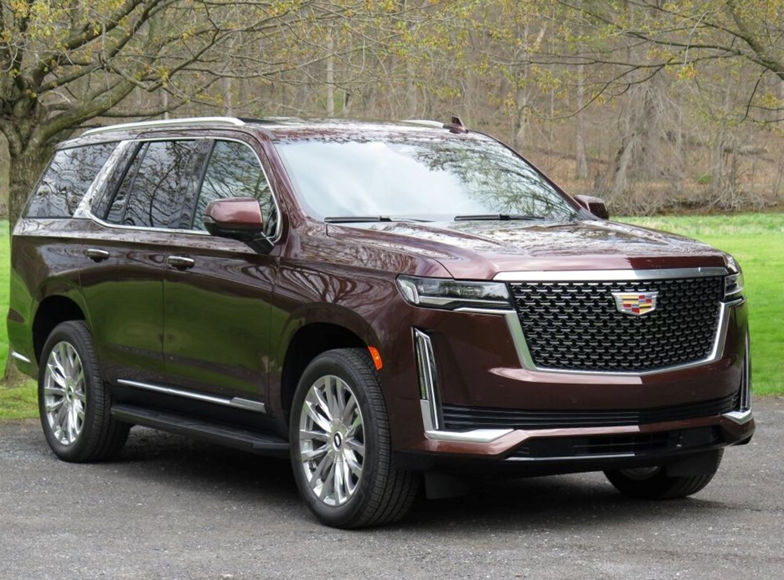 Explore Cadillac's Versatile SUV Range